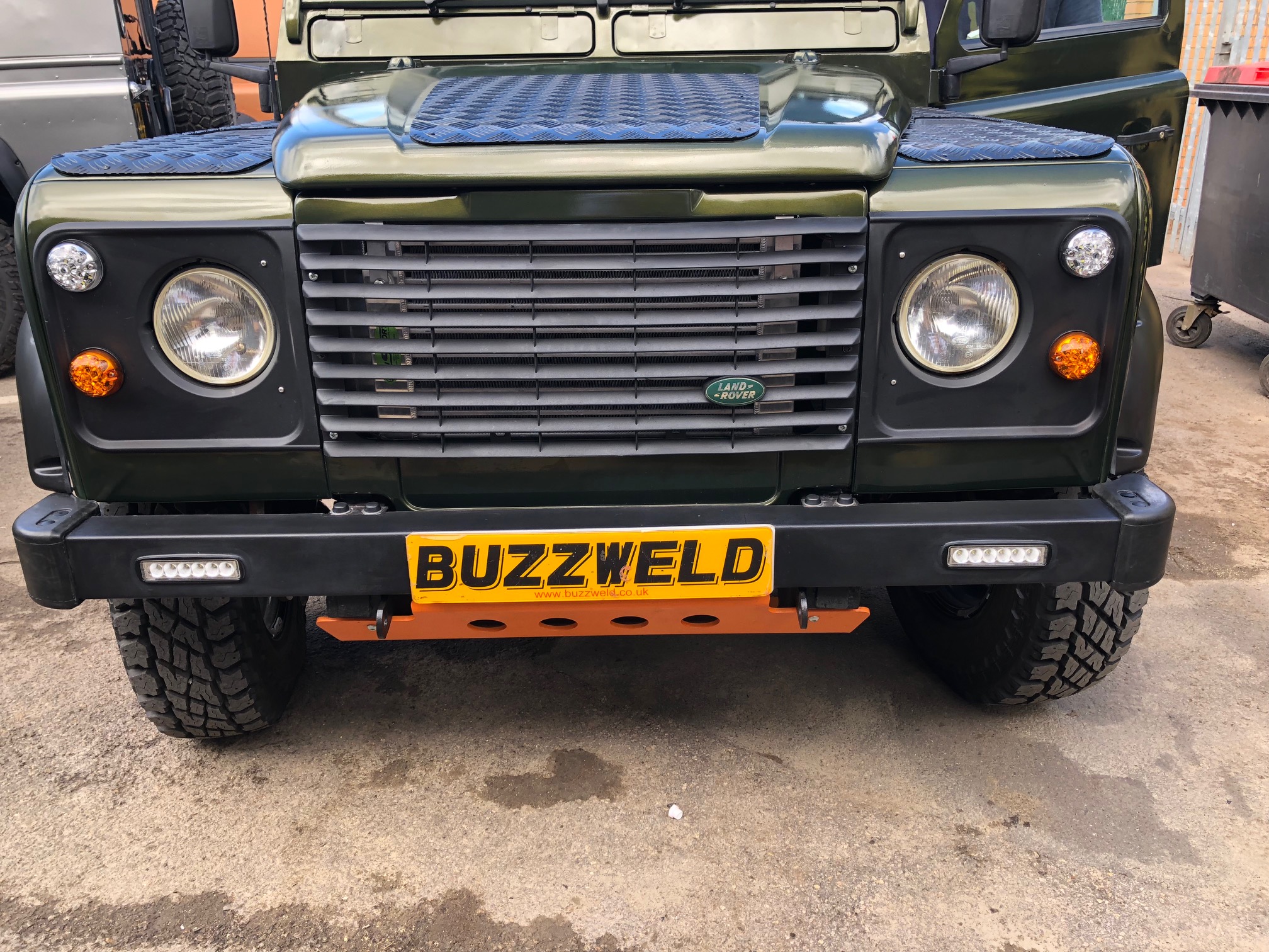 Buzzweld Base Colour, + Resin+ Lacquer Aerosols.